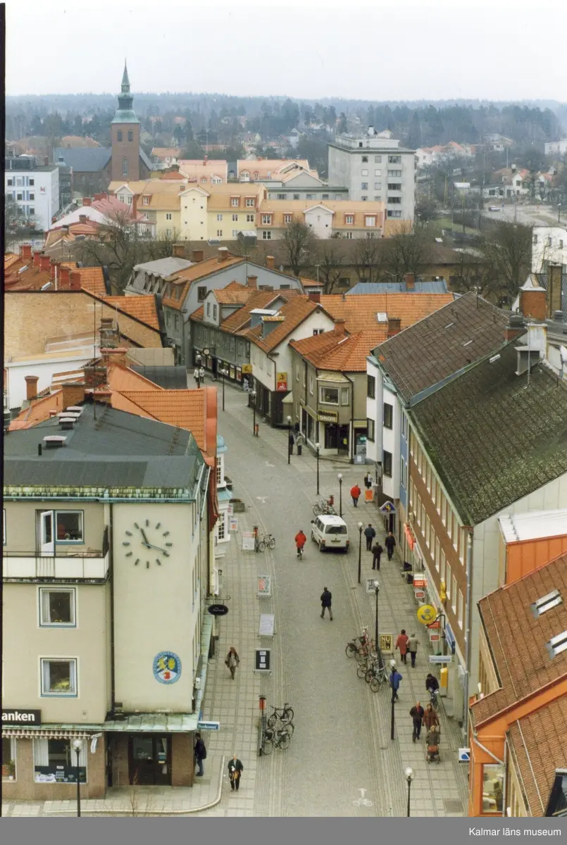 Nybro Centrum,. På bilden syns en del av Storgatan, Skandinaviska ...